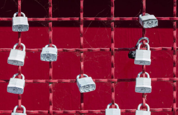 How to Avoid CS2 Scams - CS LAB